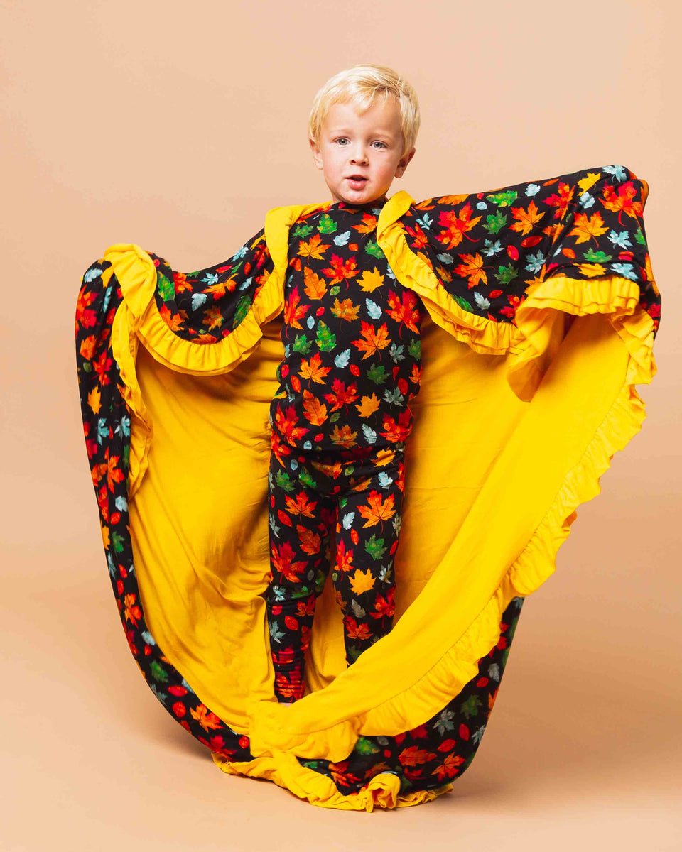 Fallow The Leader Ruffle Bum Bum Blanket