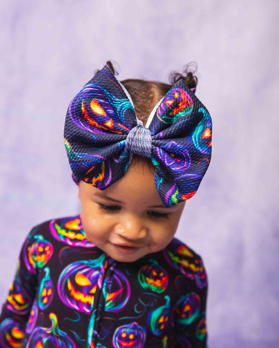 Glow Getter Biggie Bow