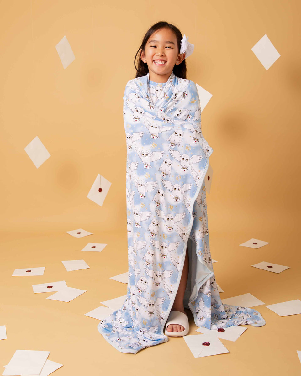 Harry Potter™ Hedwig's Sky Mail Bum Bum Blanket