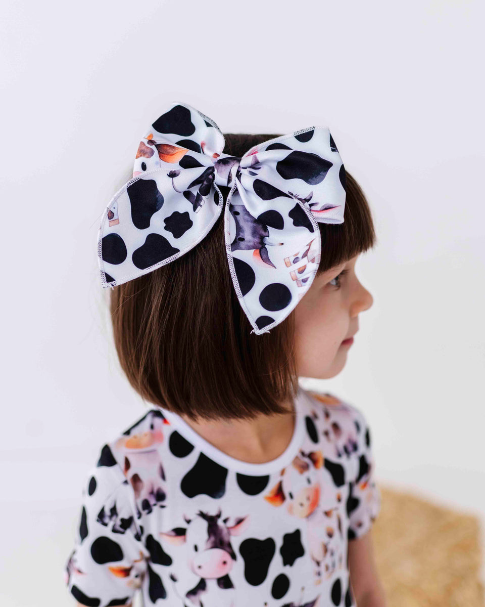 In a Good Moo-D Woven Alligator Clip